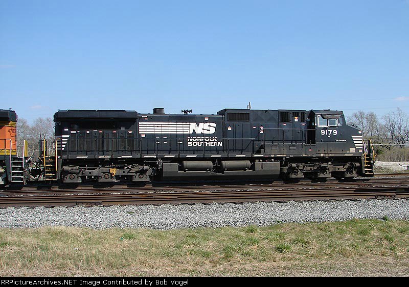 NS 9179